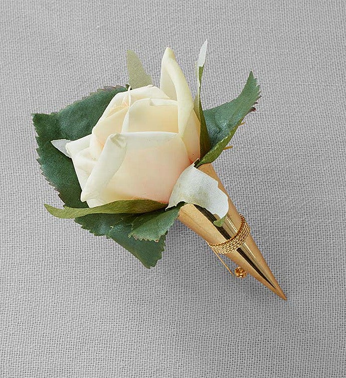 Where to Buy a Prom Corsage Best Places to Buy Cheap and Pretty Prom Flowers