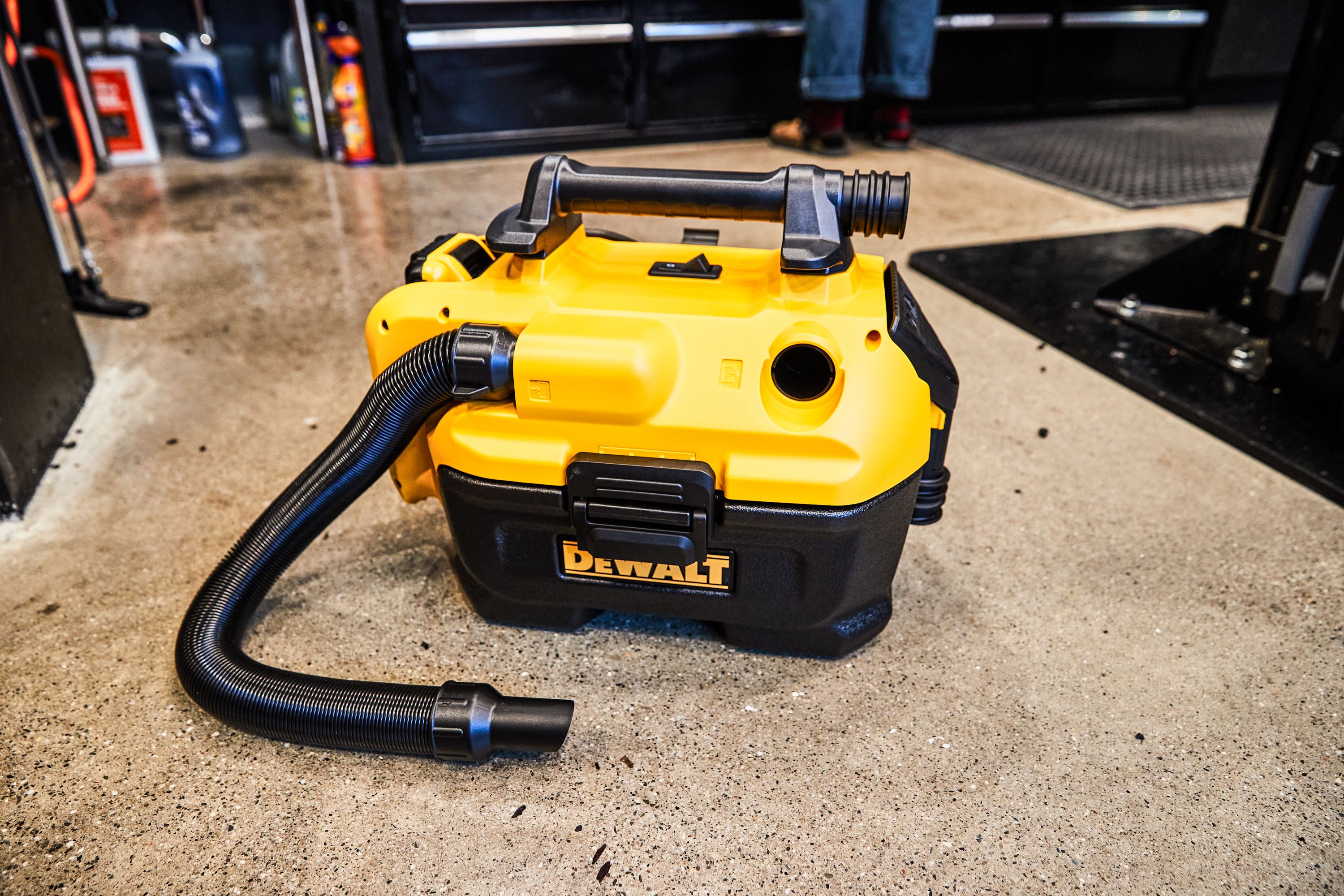Best dewalt shop vac store